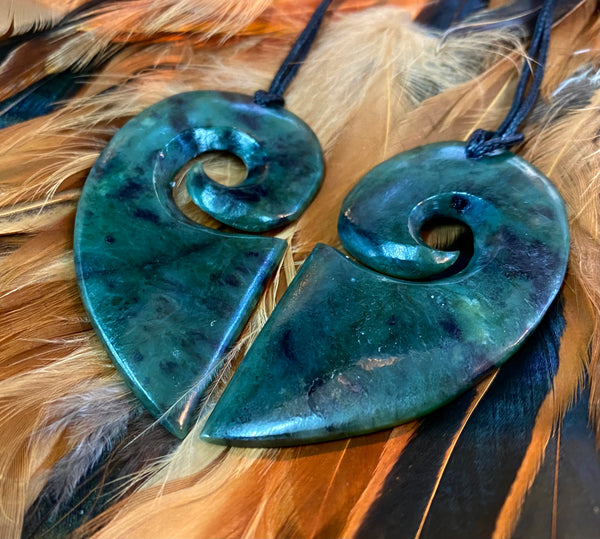Manawa & Koru Pounamu Set – Maori Arts Gallery